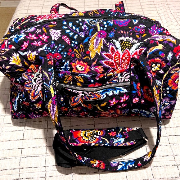 Vera Bradley | Bags | Vera Bradley Weekender Duffle Bag | Poshmark
